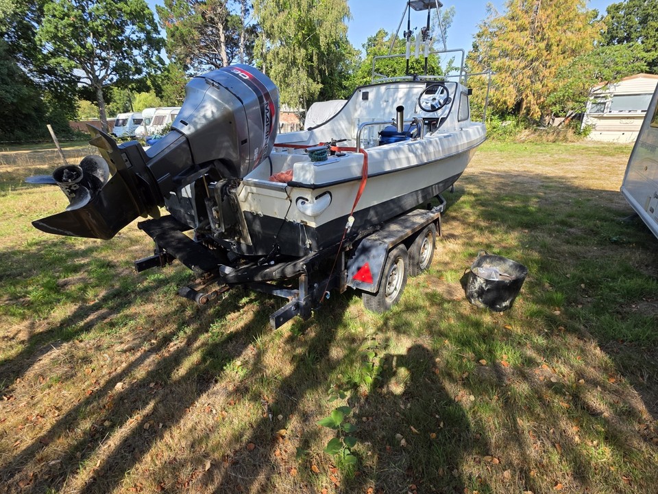 Pilot 520 17ft Eith Trailer 90hp Outboard | eBay UK