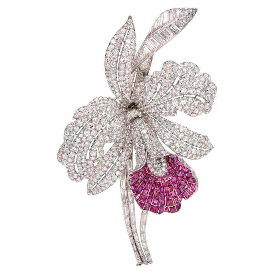 Excellent Red Ruby & White Cubic Zirconia Women's 925 Silver Fabulous ...