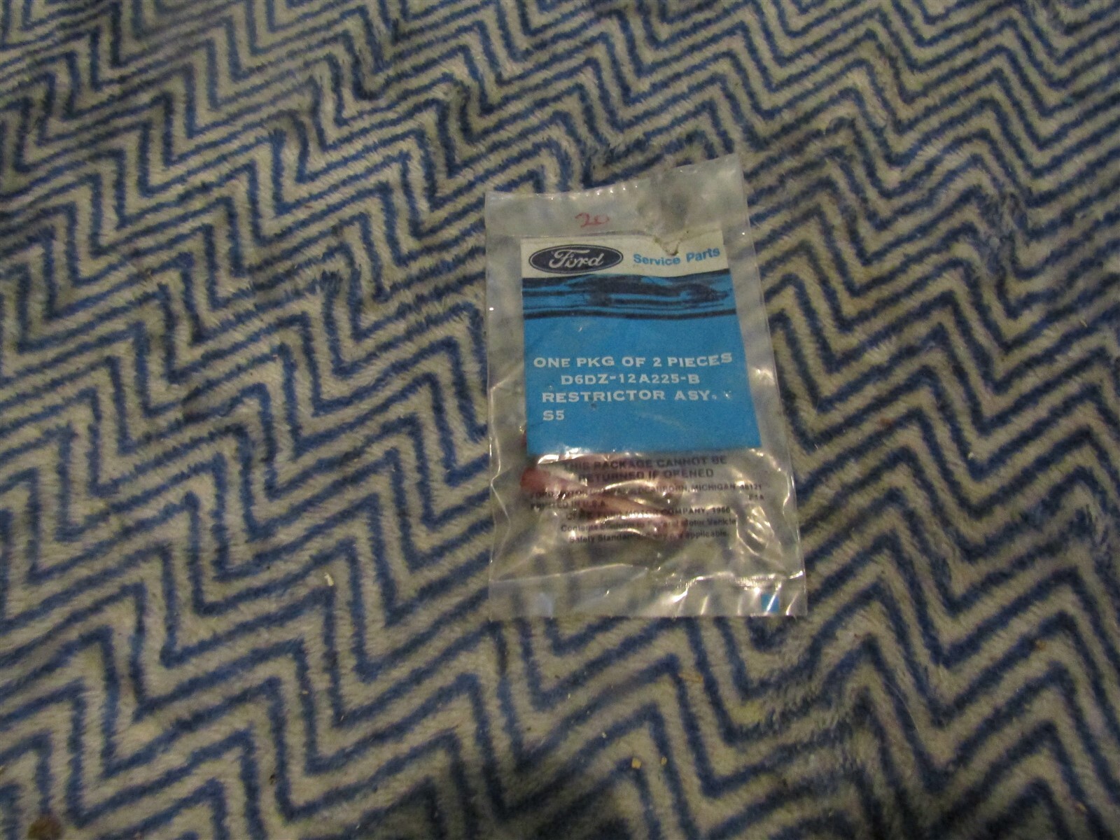 NOS 1979 - 1986 FORD MUSTANG VACUUM RESTRICTOR HOSE FITTING D6DZ12A225B ...