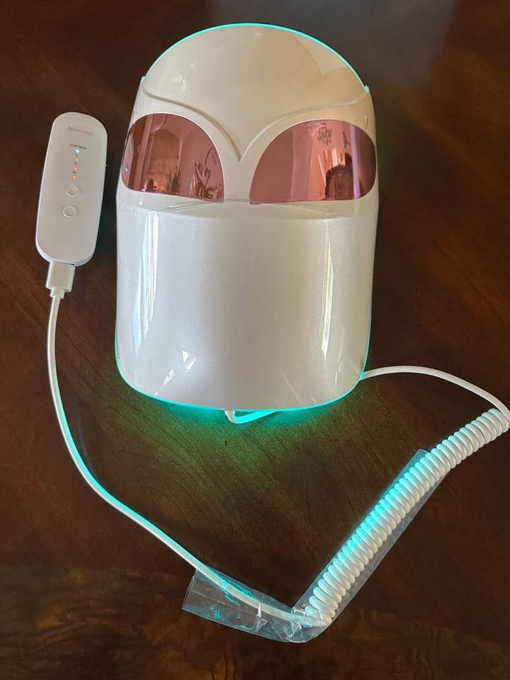 7 LED Light Treatment Portable Face Mask, Skin Care, Anti-Aging, Voice ...