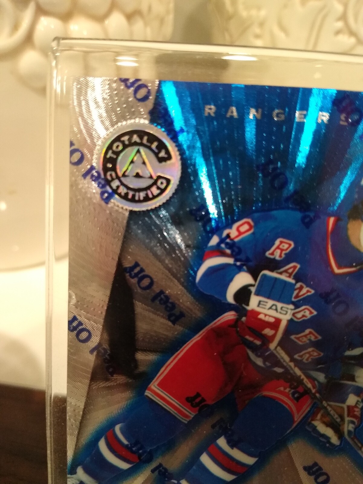 Wayne Gretzky Hockey Card and Hand Signed Puck With Certificate of ...