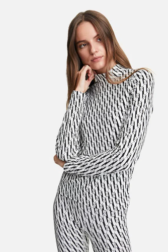 All Access Bandier LOGO Women's Pro Center Stage Mock Neck L/S Top 1X ...