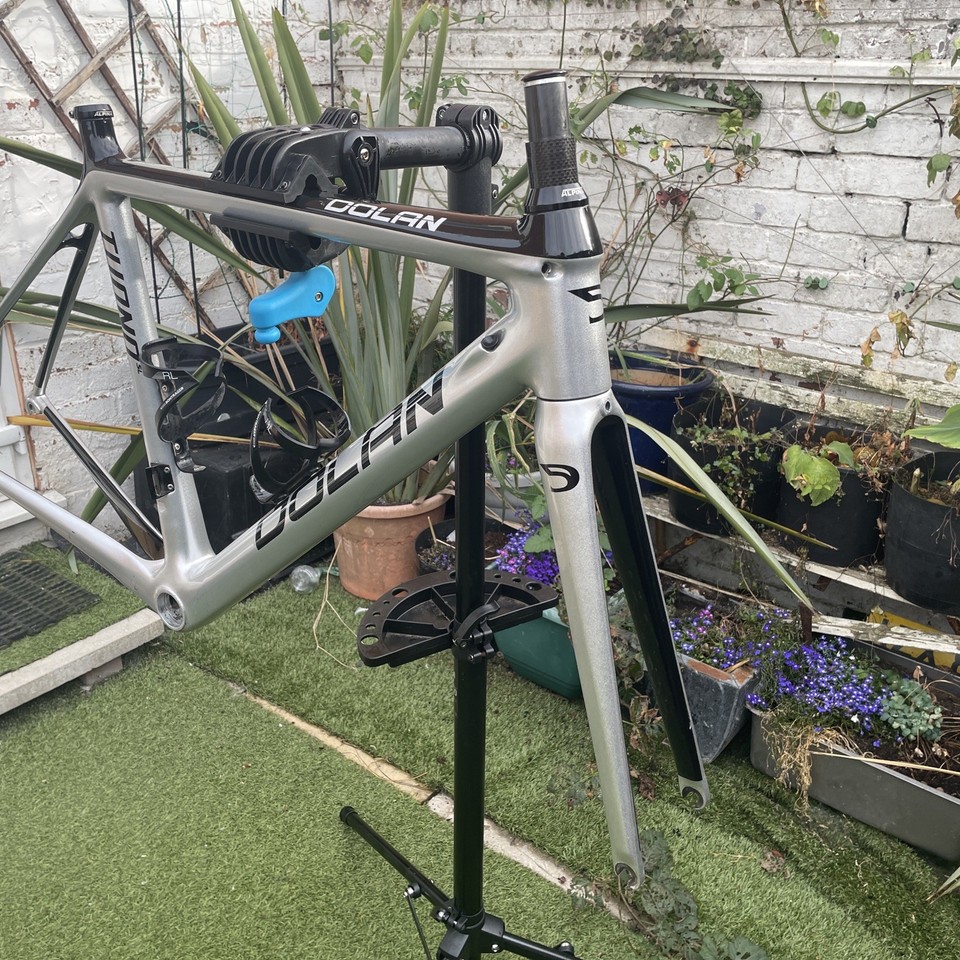 Dolan Tuono SL Full Carbon Road Bike Frame 52CM | eBay UK