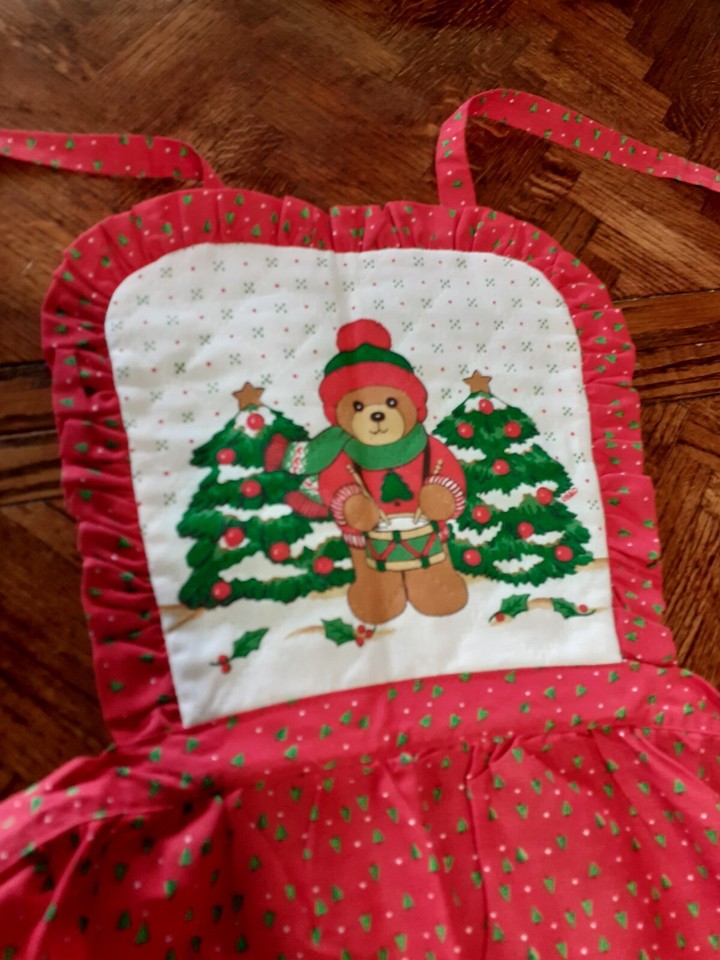 Vtg Country Kitchen Full Apron, Red W/ Green Trees, With Pocket , | eBay