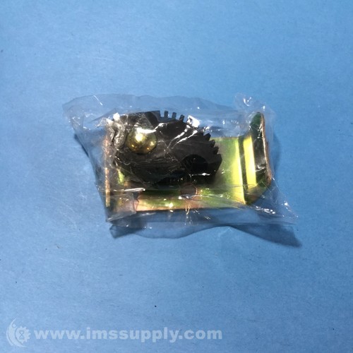 Grainger 6A111 Handle Hold Storage Device FNFP | eBay