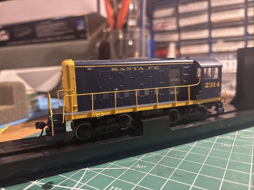 HO Scale Atlas Gold HH600/660 DCC Sound AT&SF #2314 | eBay