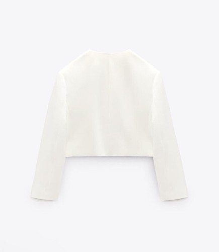 ZARA NEW WOMAN SS23 WHITE CROPPED BLAZER WITH GOLDEN BUTTONS XS | eBay