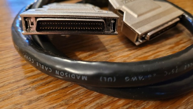 AMP 02941102 scsi-2 cable type CL2 75C 28 AWG Madison Cable Corp CSA ...