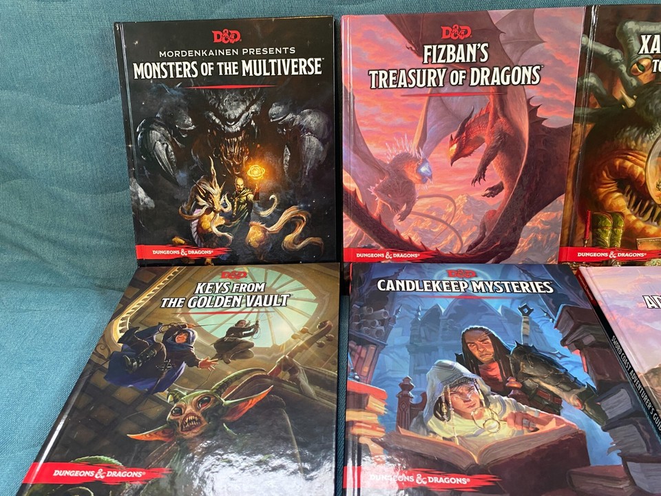 Huge Lot of D&D 5e Books New/Near Mint Box sets Modules manuals ...