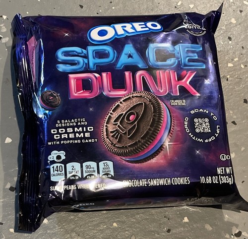 OREO Space Dunk Chocolate Sandwich Cookies, Limited Edition, 10.68 oz ...