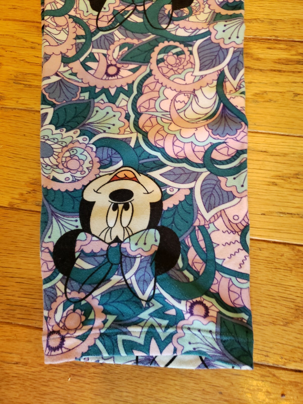 RARE LuLaroe Disney Minnie Mouse TC Leggings paisley - Gem