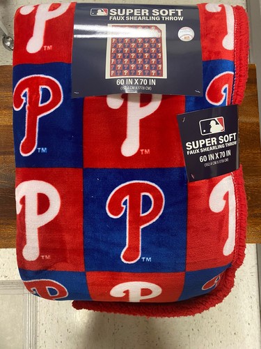 Philadelphia Phillies Blanket 60'' x 70'' Plush Pegasus Sports ...