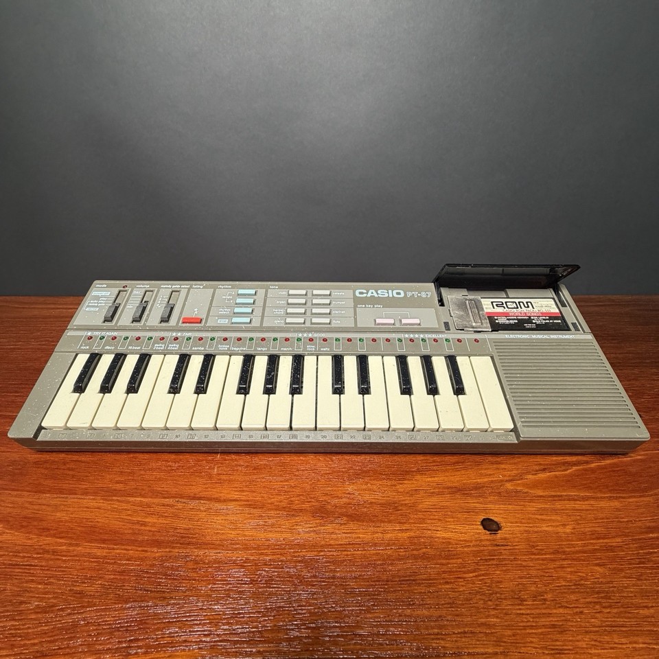 Vintage Casio Casiotone PT-87 Mini Keyboard With Rom Pack RO-551 | eBay