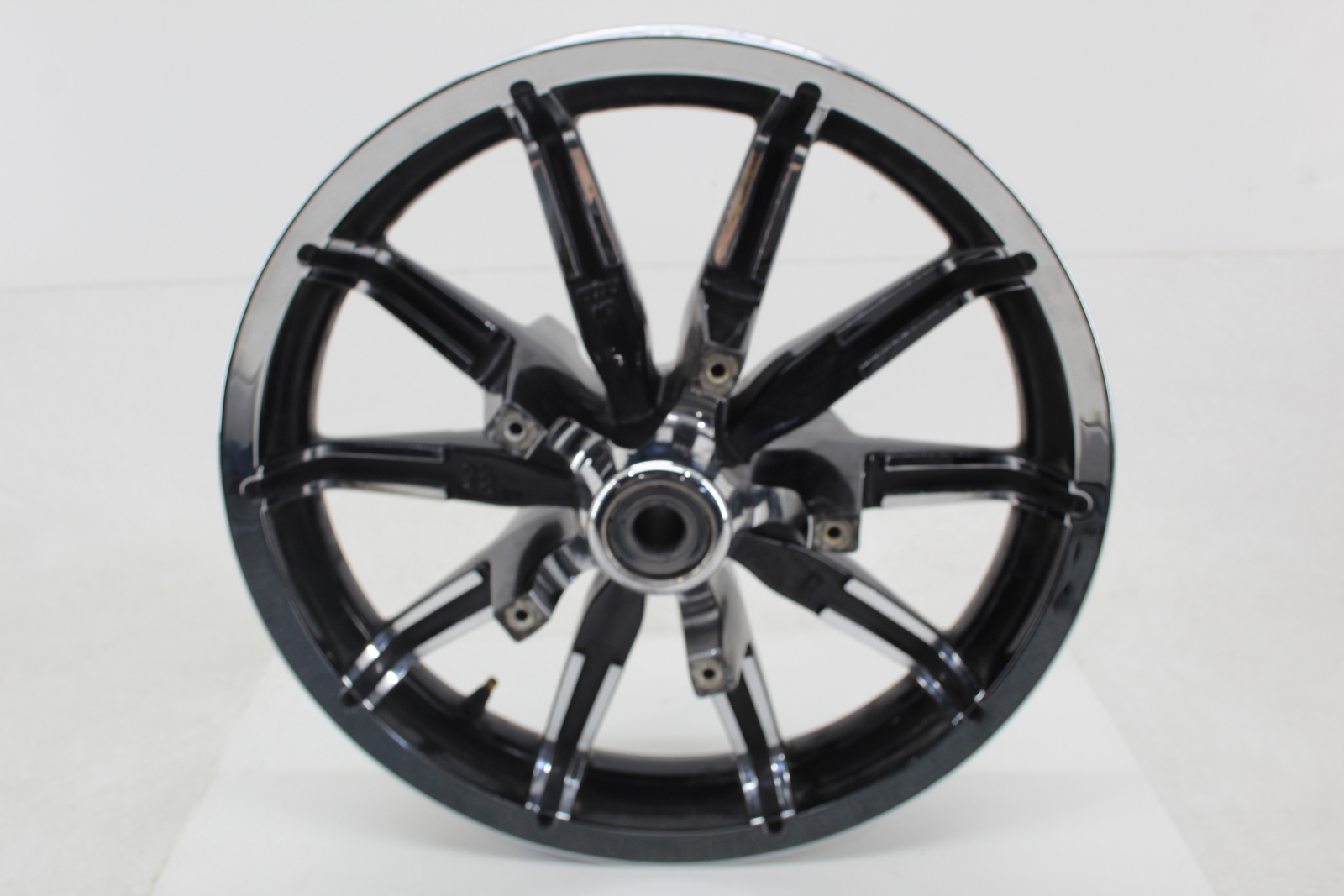 09-13 Harley-Davidson Electra Glide Front Wheel Rim 17x3 | eBay