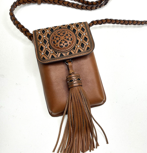BRIGHTON Ferrara La Belleza Phone Organizer Russet Brown Tassel NEW ...