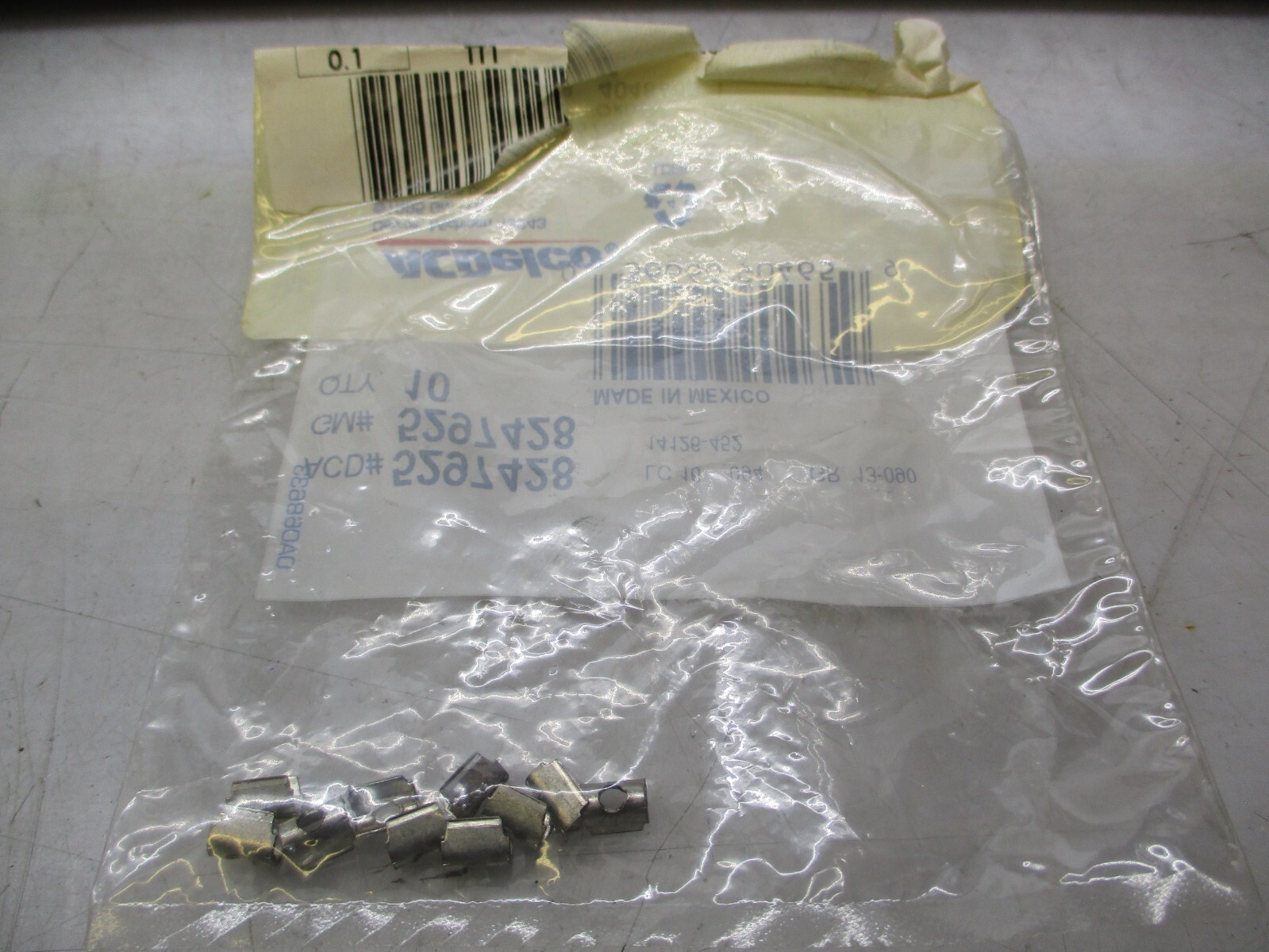 Genuine GM Instrument Panel Wiring Harness Clip 5297428 QTY -1 | eBay