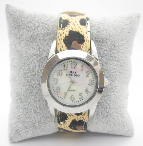 Women's Bay Studio Analog 30mm Dial Causal Round Watch (D1000) | eBay