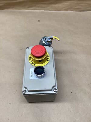 IDEC Control Box AGA #707PT88FML | eBay