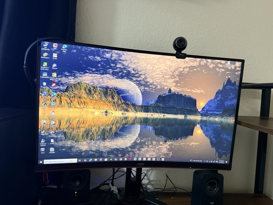 Desktop Monitor PC Case Speaker Keyboard Mouse Webcamera Headphone ...