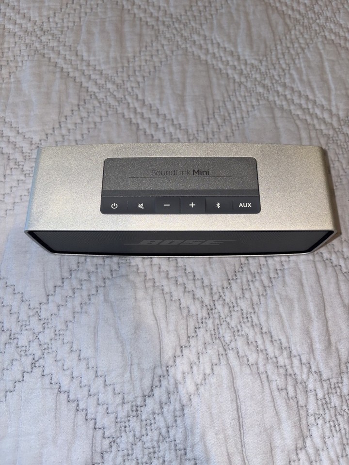 Silver Bose SoundLink Mini Portable Bluetooth Speaker Include Charge ...