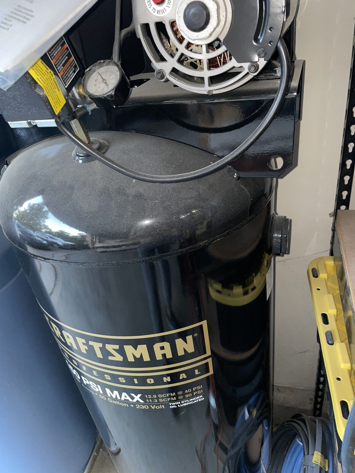 Craftsman Air Compressor Model 921.16476 3.1-HP 60-Gal 230V 1-Phase 150 ...