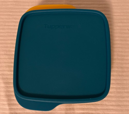 Tupperware Lunch-It Divided Container Meal Prep Bento Yellow Blue Lid ...