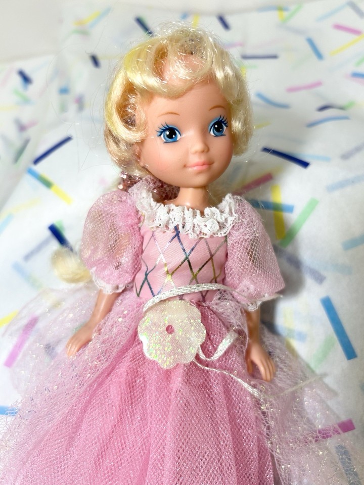 Vintage Lady Lovely Locks Sparkle Pretty Princess Doll Mattel 1988 With ...