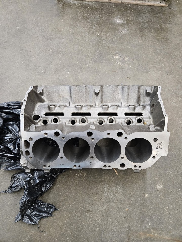 LATE 1969 COPO 427 Big Block Chevy 4 Bolt Main Block 3963512 512 J-10-9 ...