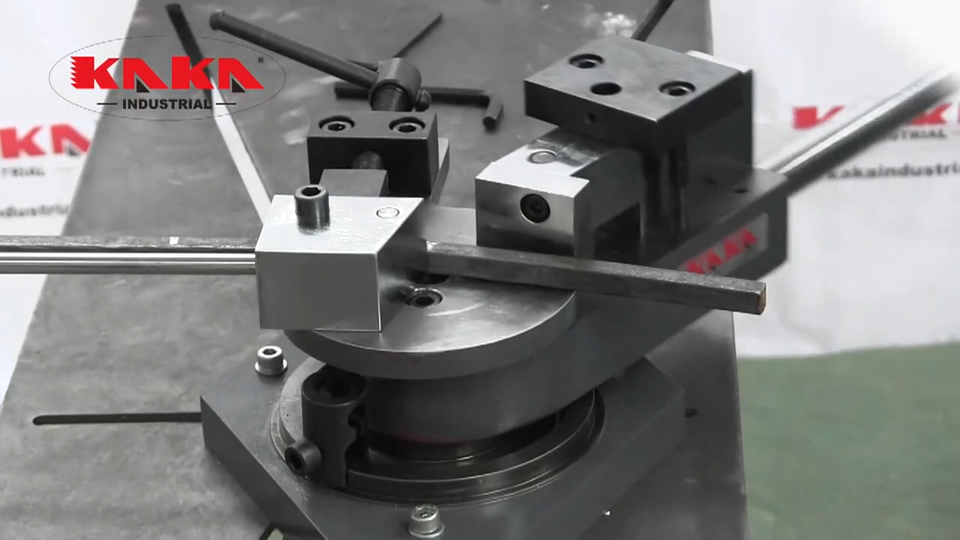 Universal Bender, High Capacity Metal Bender for Flat, Round, Angle ...