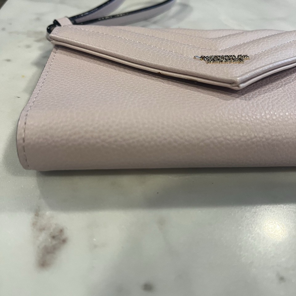 Victoria Secret Wristlet Wallet/Phone Case Purse Soft Pink. Holds phone ...