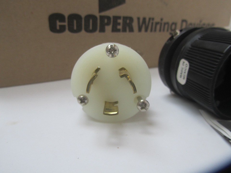 Cooper Arrow Hart CWL620P 2P 3W 20 Amp (Box of 10 Plugs) | eBay