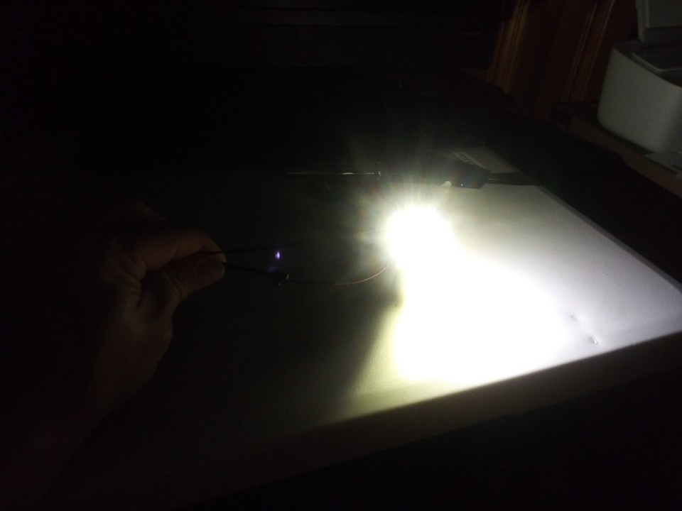 Pre wired super bright 9 volt led light with on/off switch and connect ...