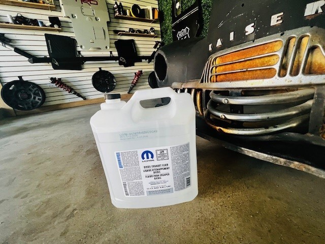 (1) New Genuine Mopar Diesel Exhaust Fluid DEF 1 Gallon OE 68056278AC ...