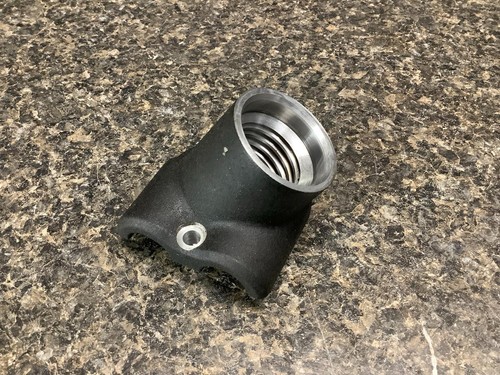 13 Harley Dyna Street Bob FXDB Oil Filter Neck 10B | eBay