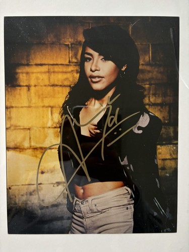 Aaliyah ~ Signed Autograph Authentic With COA Rare | eBay