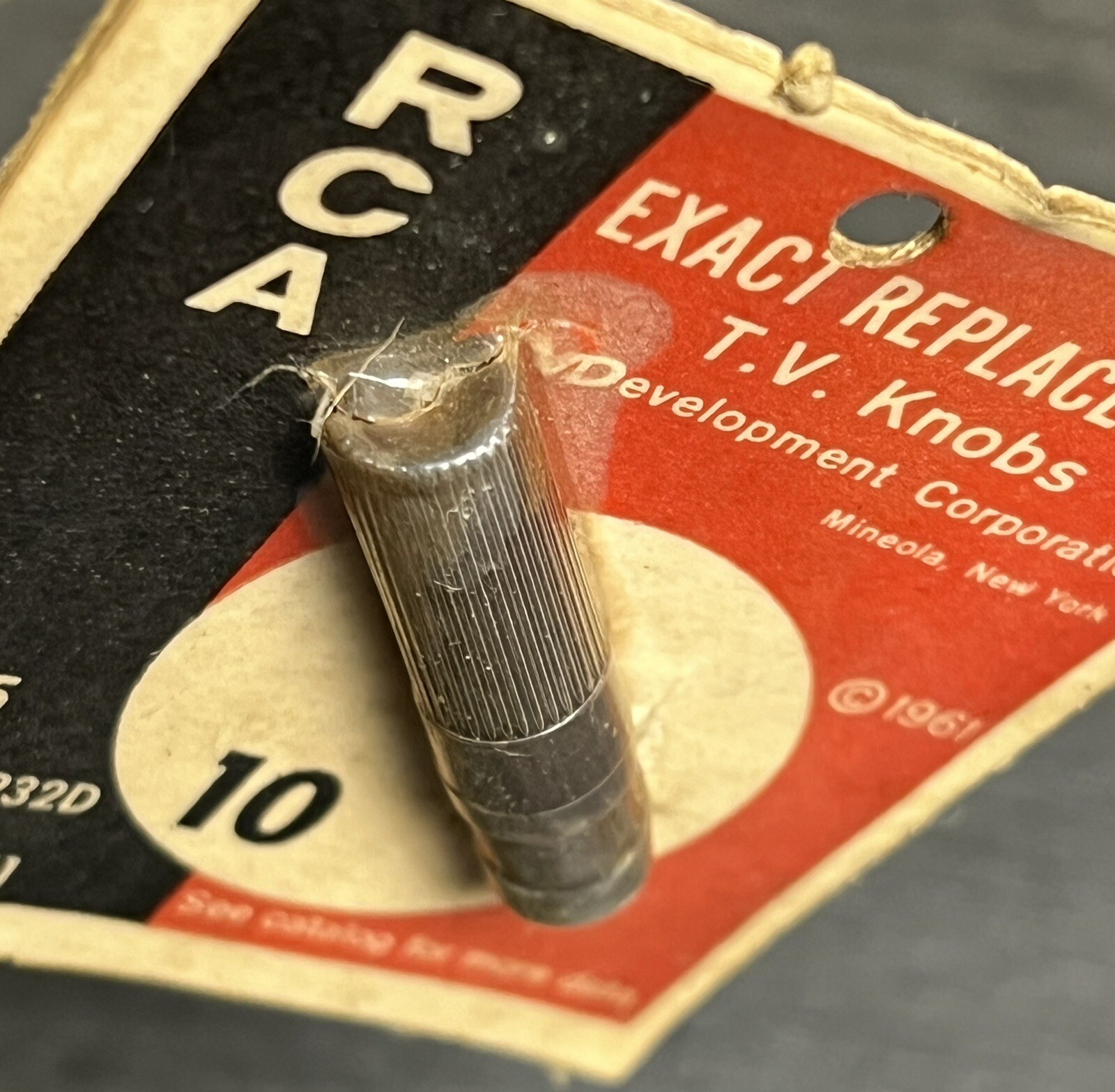 VINTAGE 1961 NIP RCA TVD TELEVISION TV CONTROL KNOB NOS REPAIR PARTS N ...