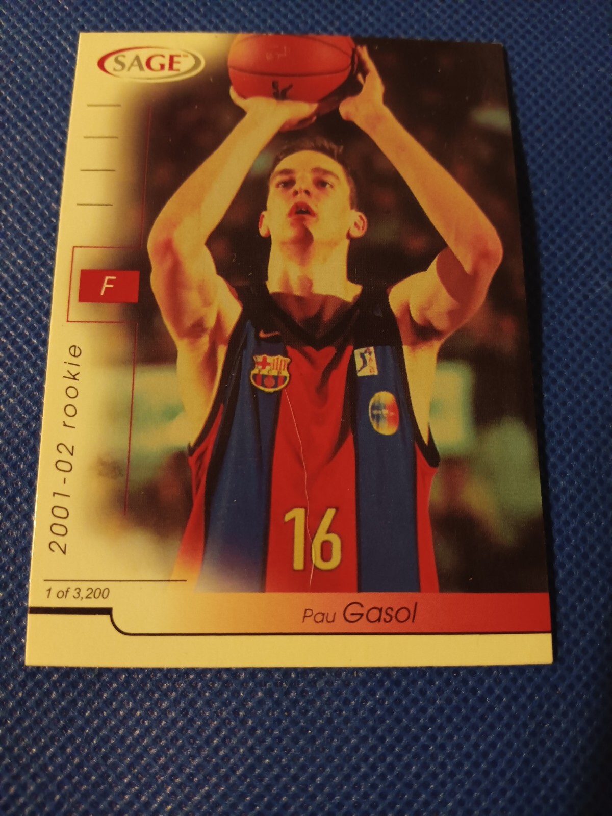 2001 PAU GASOL SAGE NBA ROOKIE CARD RC #15 SPAIN /3,200 GRIZZLIES ...