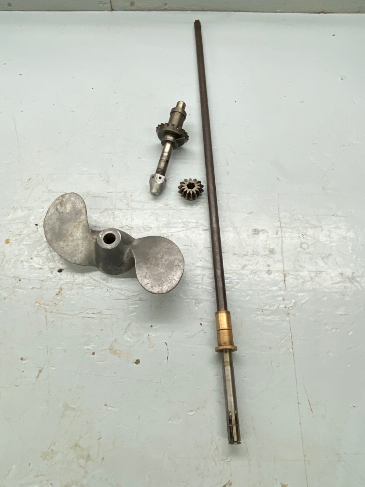 1967 Mono outboard boat motor 3.5hp Prop & Shaft Tecumseh | eBay