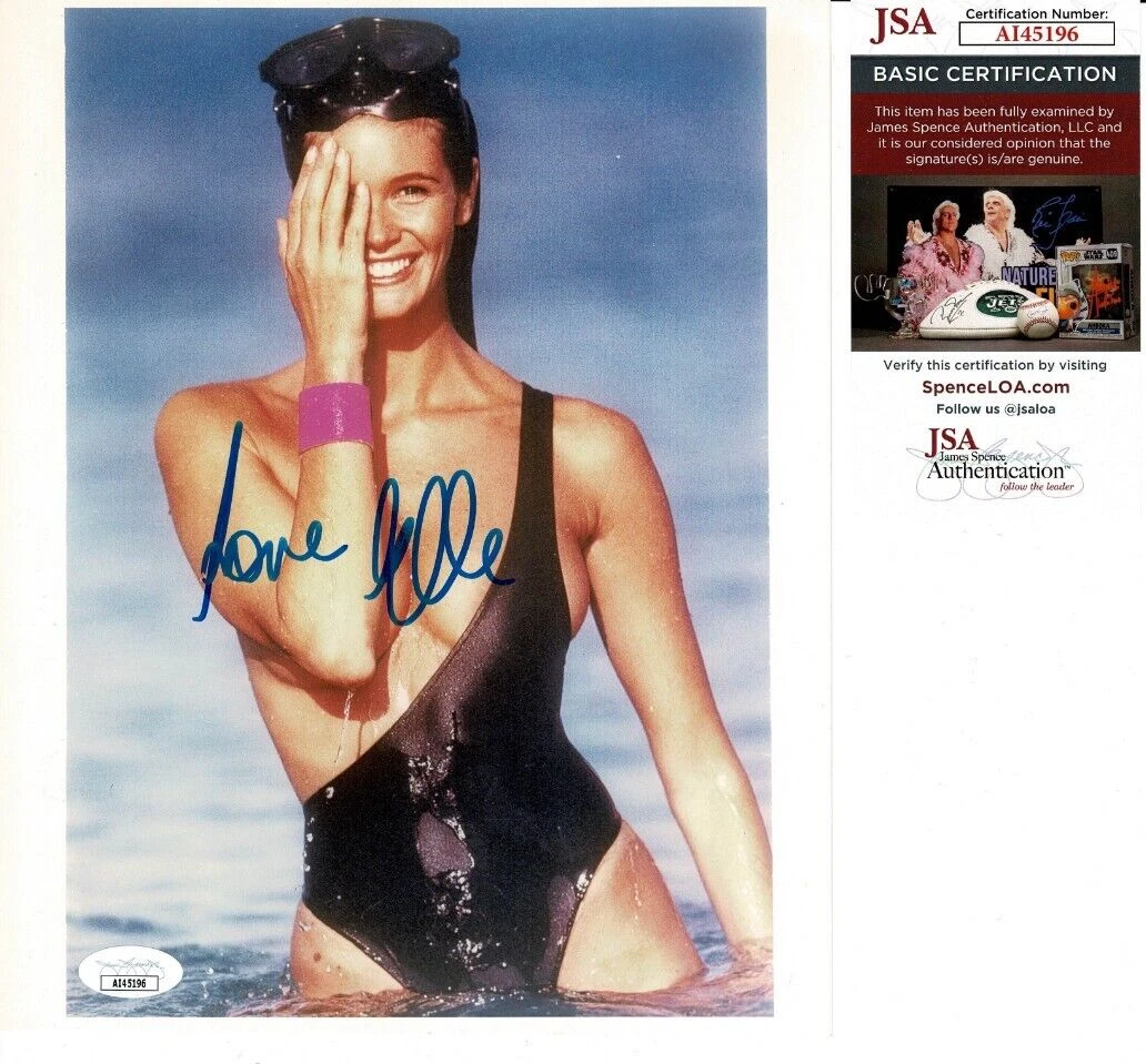 Elle Macpherson Batman