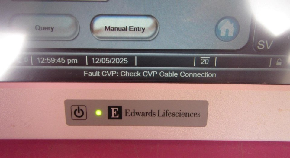 Edwards Lifesciences EV1000 Hemodynamic Monitor & Databox, FloTrac Cord ...