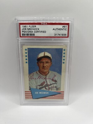 Joe Medwick Signed 1961 Fleer #61 Baseball Greats Card PSA/DNA Auto | eBay
