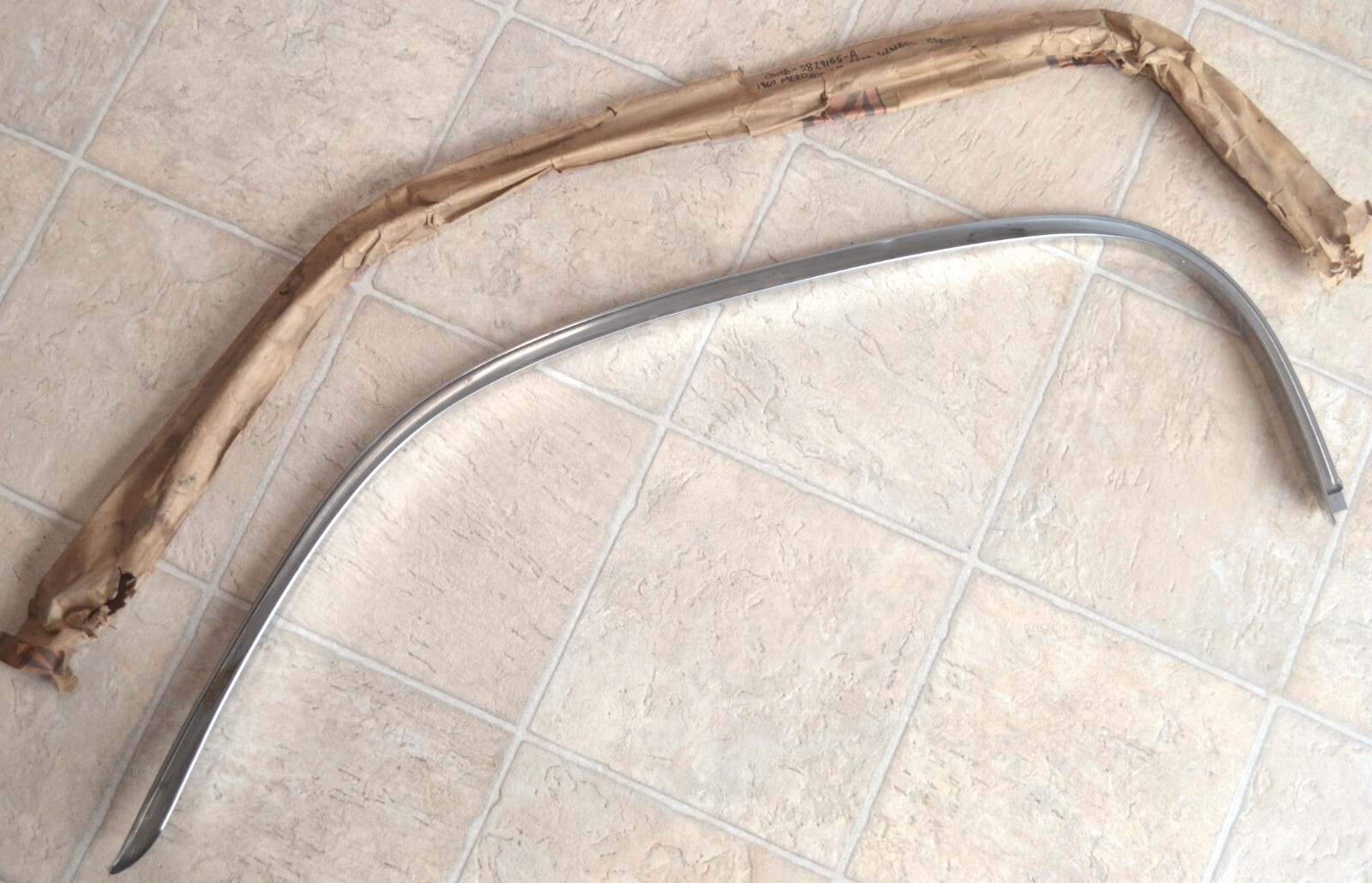 NOS 1960 Mercury Left Rear Wheel Opening Fender Lip Trim Body Moulding ...