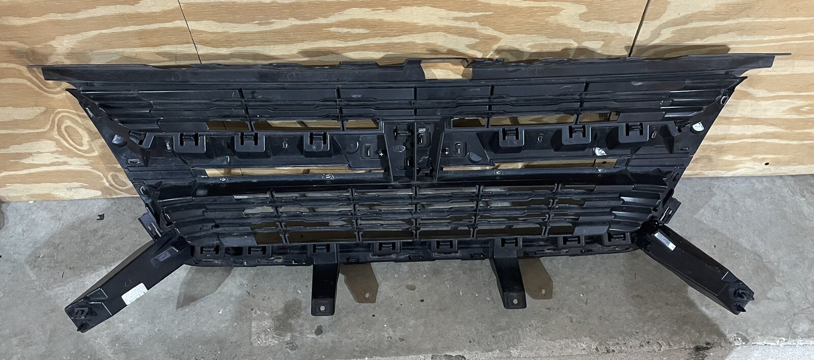 2015 2016 2017 2018 2019 2020 CHEVROLET COLORADO Z71 GRILLE GRILL OEM ...