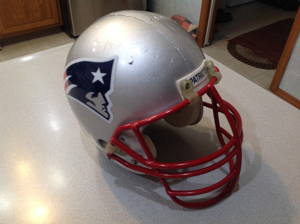 Vintage 1990s Era New England Patriots #67 Game Used Football Helmet | eBay