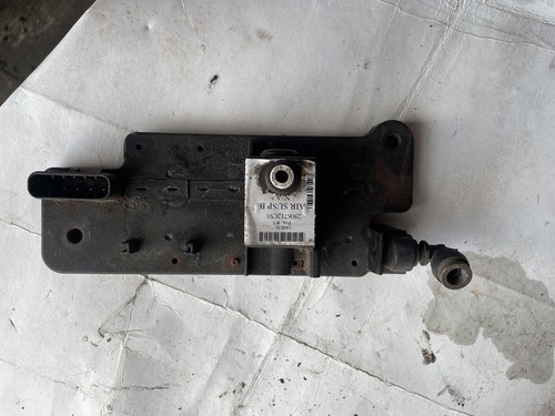 2506712c91 Air Solenoid module International Used | eBay