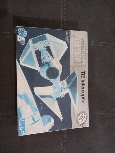 MPC 8931 Star Wars Return of The Jedi TIE Interceptor Snap Model Kit ...