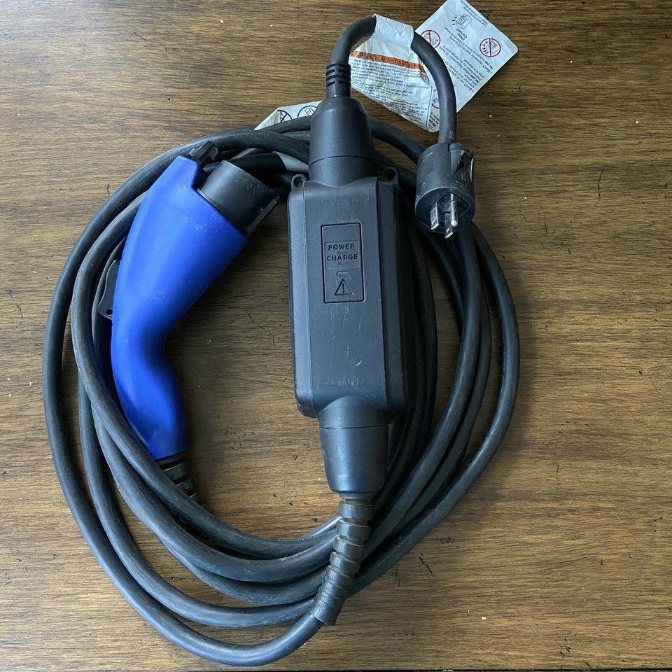 2012 - 2024 Toyota Prius Prime RAV4 EV Charger Plug in Hybrid charging ...