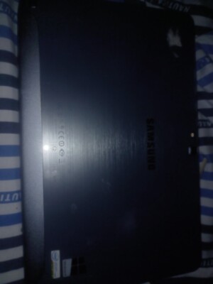Samsung ATIV Smart PC 500T 2GB RAM 64GB Storage Intel Atom Z2760 ...