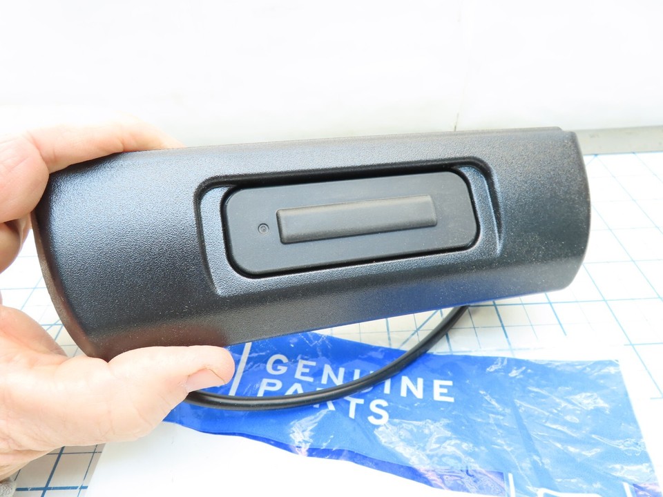 GM 85573135 Applique Rear Liftgate Switch | eBay