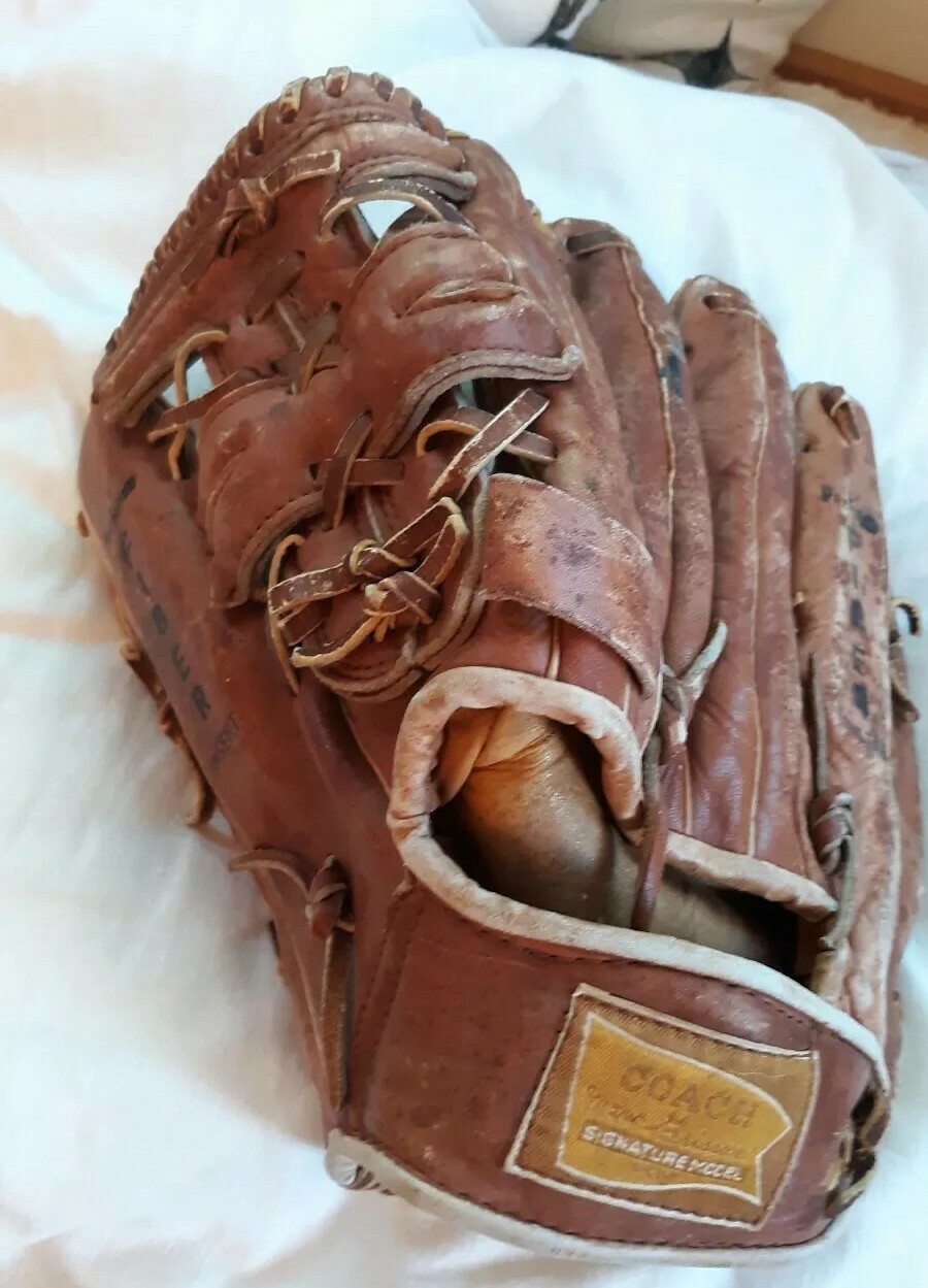 VINTAGE COACH 83-30 SERIES PROTOTYPE BASEBALL GREASE POCKETS GLOVE | eBay